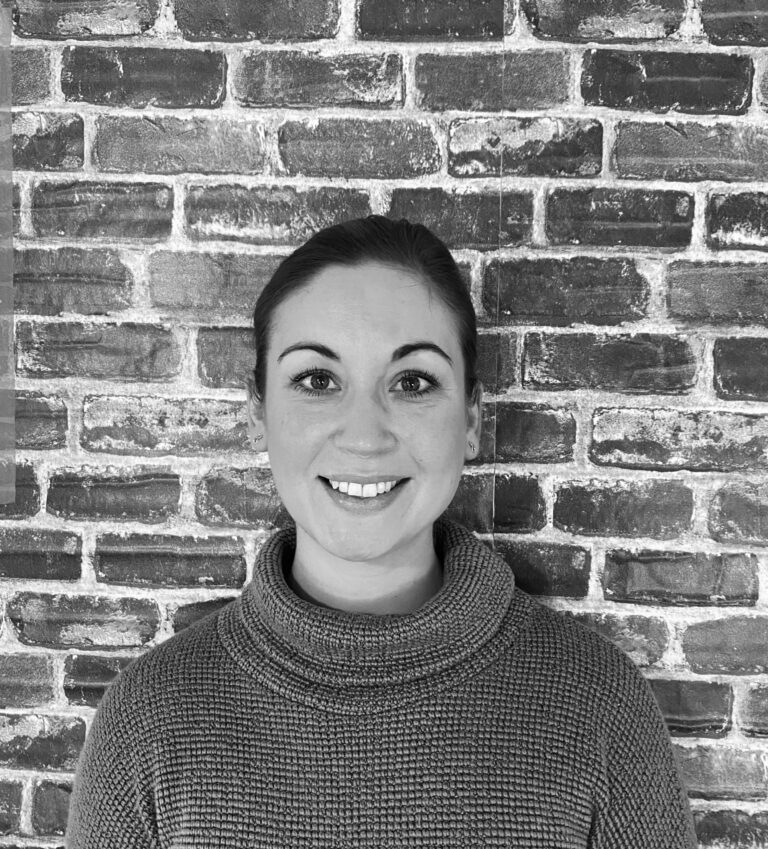 Lucy Neale - Six Physio